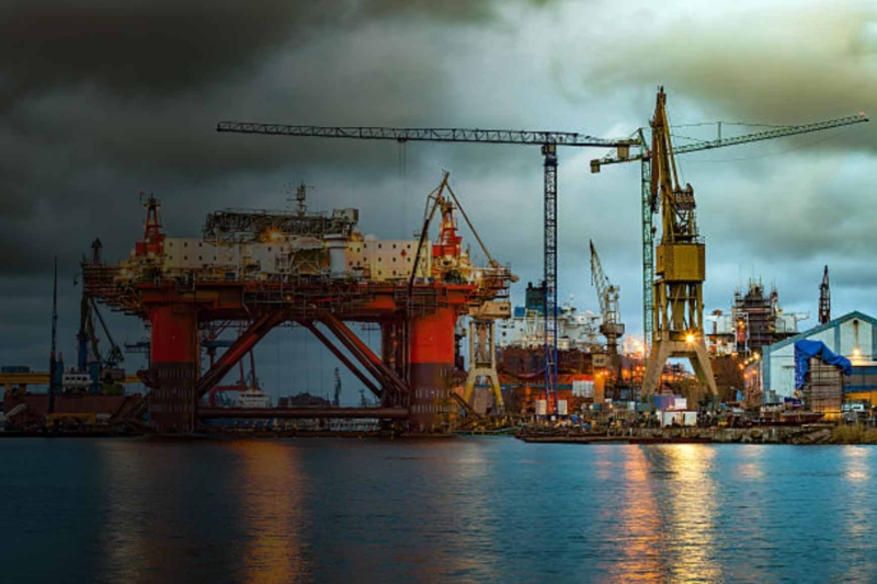 Structural Engineering: Oil production platform | Herbert Engineering ...